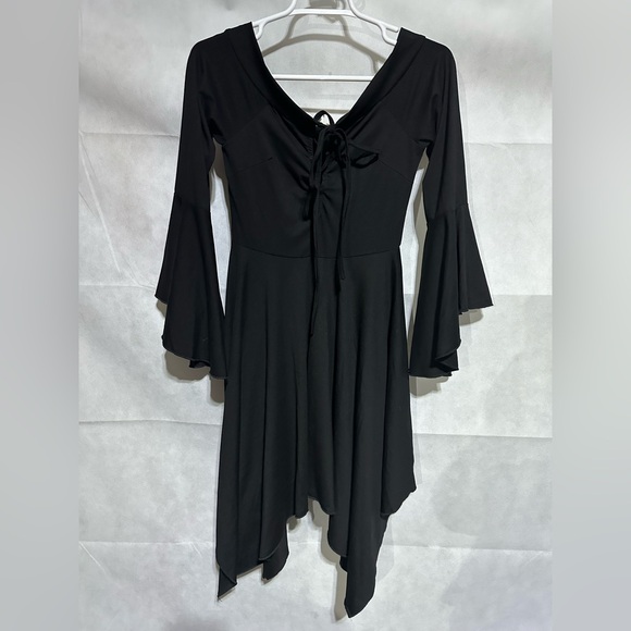 EARTHBOUND | Dresses | Earthbound Trade Dress Asymmetrical Black Sz S ...
